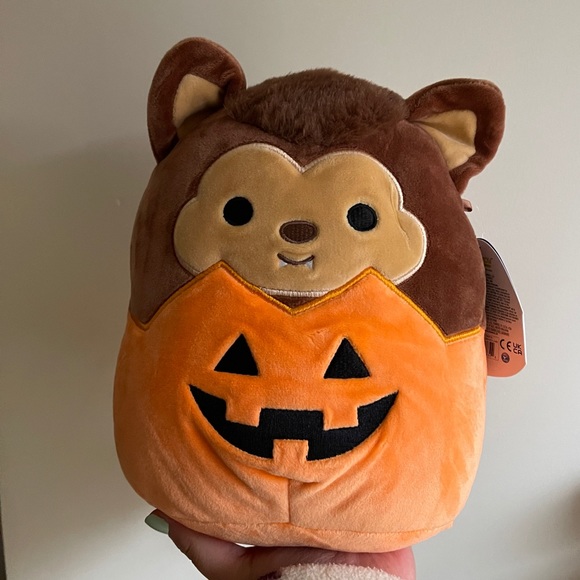 Squishmallows | Toys | Nwt 8 Wade The Wolf Halloween Squishmallow ...